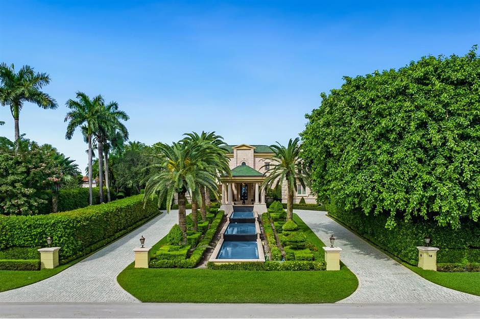 Jeff Bezos Buys $79 Million Florida Mansion Jeff Bezos Buys $79 Million Florida Mansion